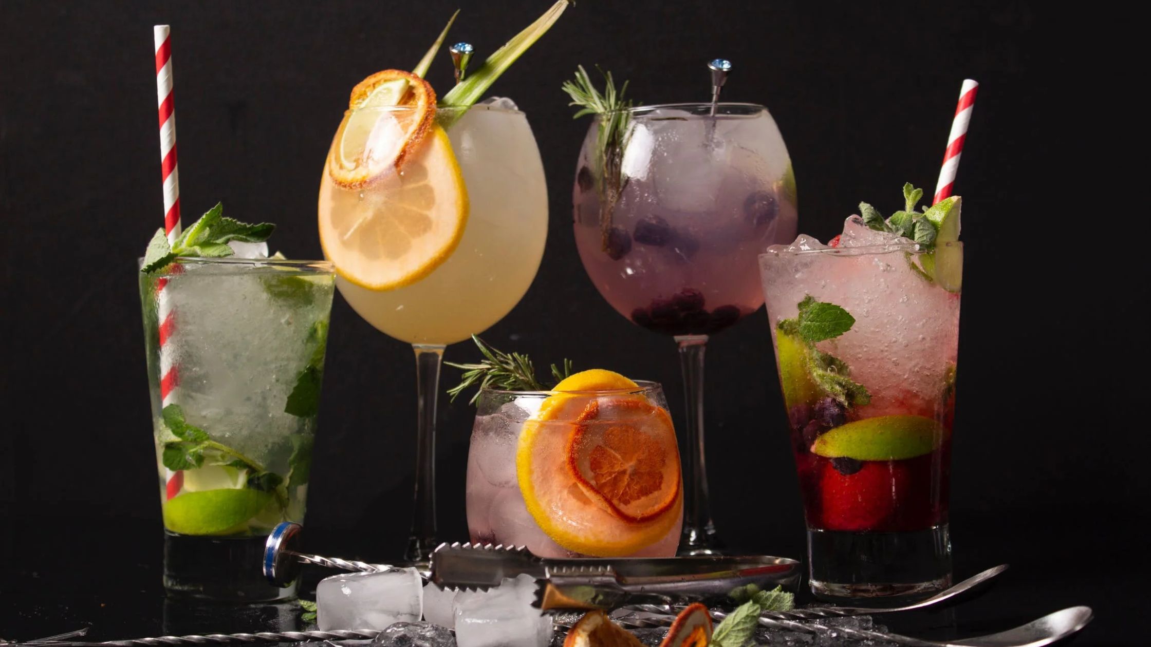 Cocktail Recipes: Mixology Tips & Drinks - WineWhiskyWorld