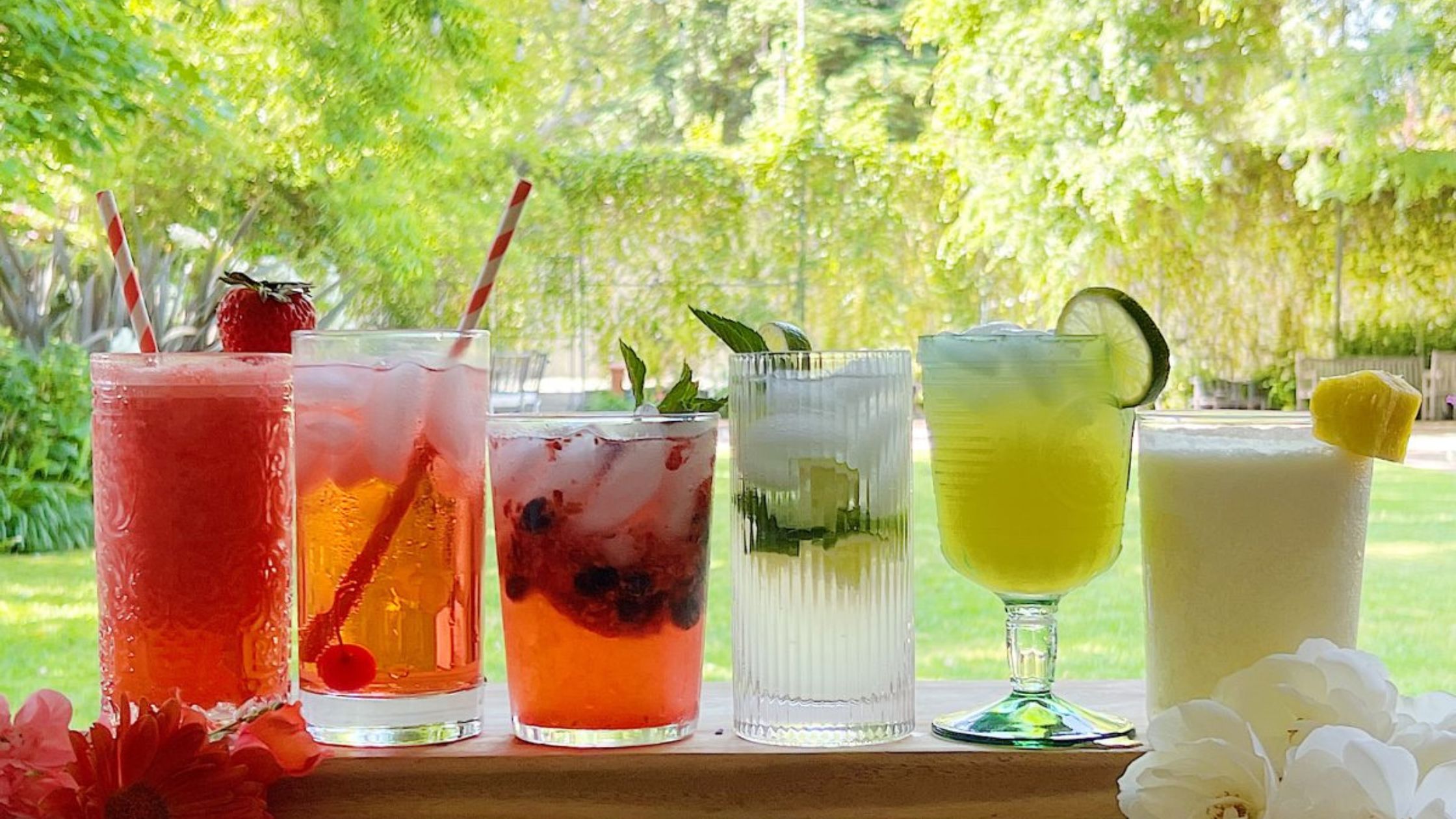 Cocktail Recipes: Mixology Tips & Drinks - WineWhiskyWorld